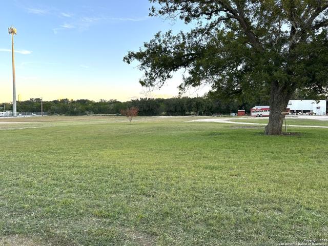 301 Summit Dr, Leakey, TX 78873 | MLS #1909 | Compass