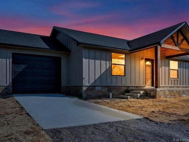 301 Swanson Rd, McCurtain, OK 74944