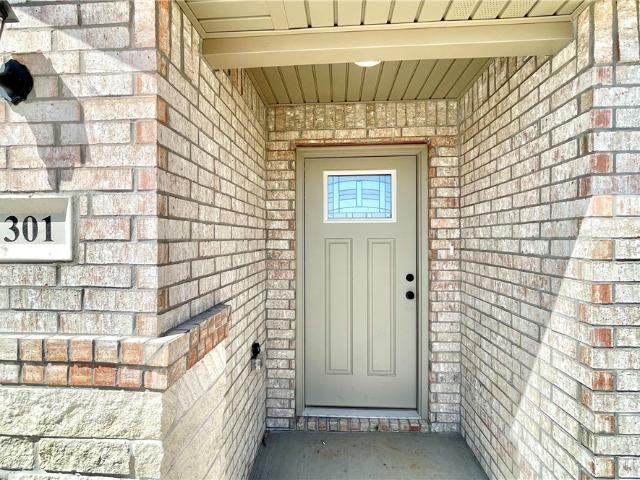 301 Post Oak Avenue