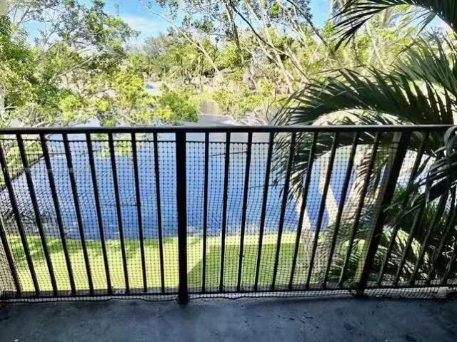 301 Palm Way #304, Pembroke Pines, FL 33025 MLS A11612828