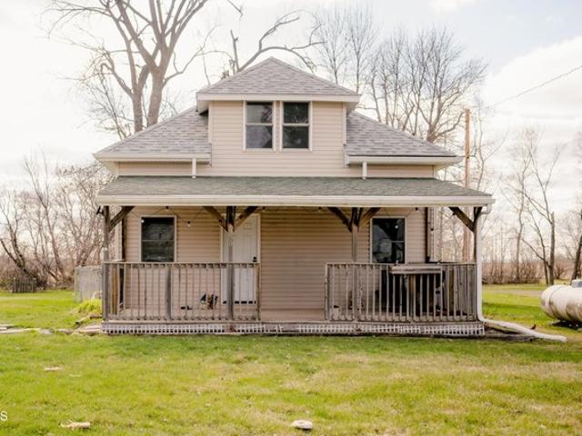 301 Park St, Buchanan, ND 58420