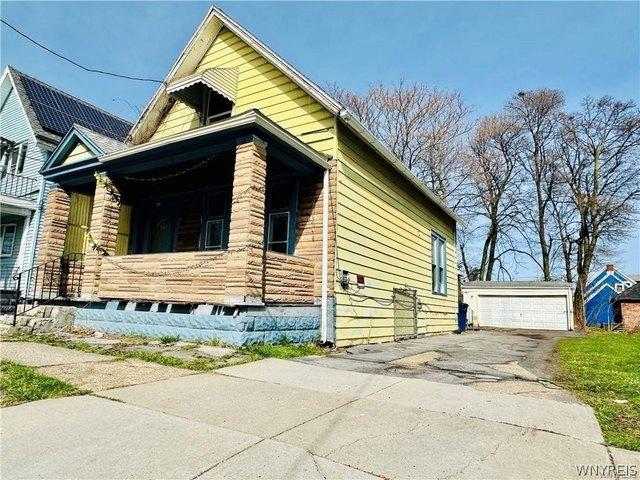 301 Peach St, Buffalo, NY 14204