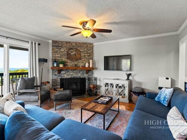 301 Pinnacle Inn Rd Unit 2218, Beech Mountain, NC 28604