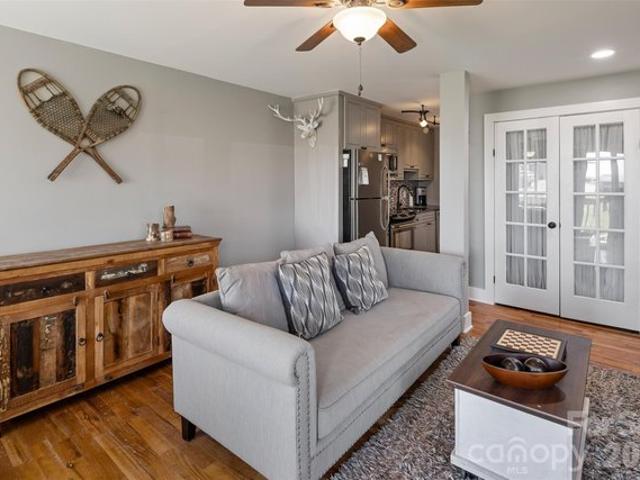 301 Pinnacle Inn Rd Unit 4103, Beech Mountain, NC 28604
