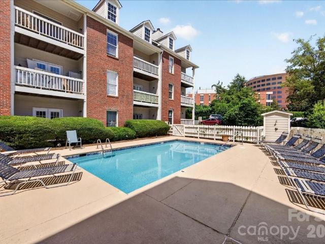301 Queens Road # 106