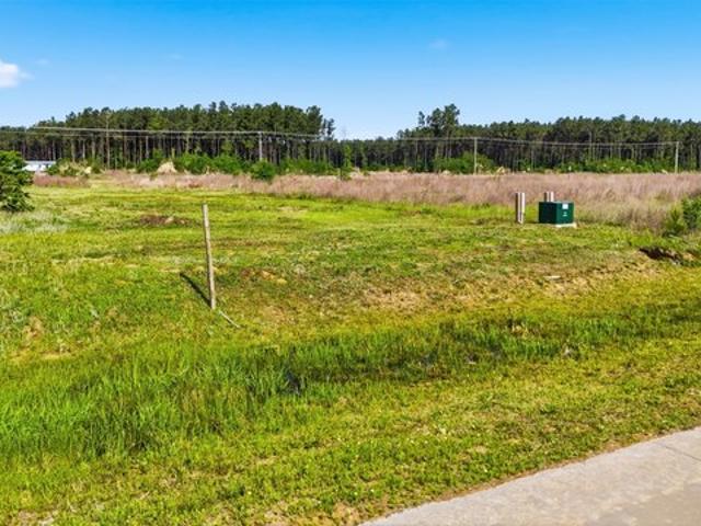 301 Road 5879, Liberty, TX 77327