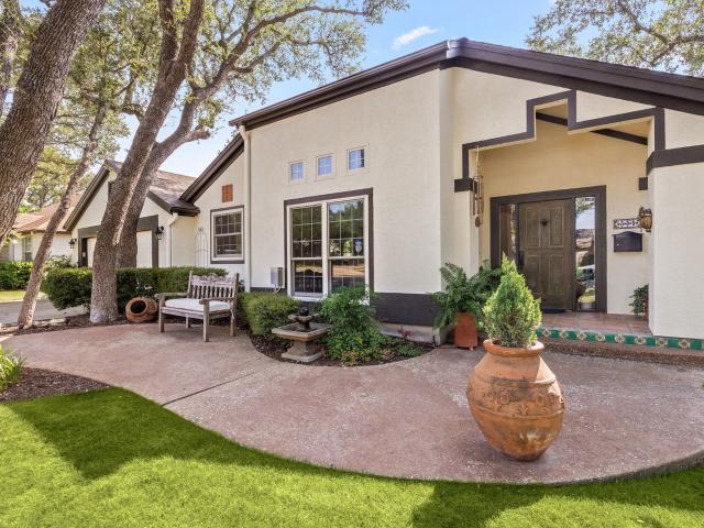 301 Riverview Dr