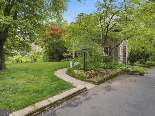 301 Riverview Road