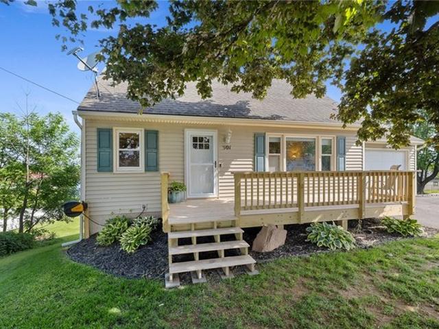 301 Ridge Rd, Ontario, NY 14519