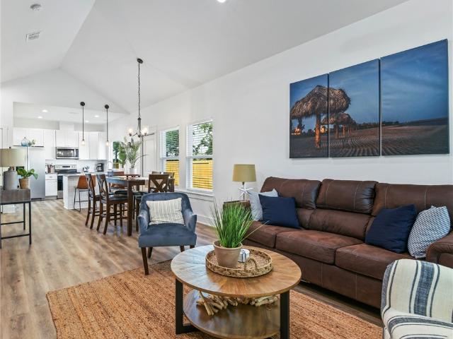 301 Rustic Oak