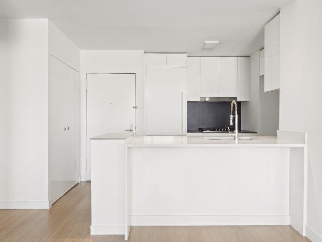 301 W 53RD Street 15A