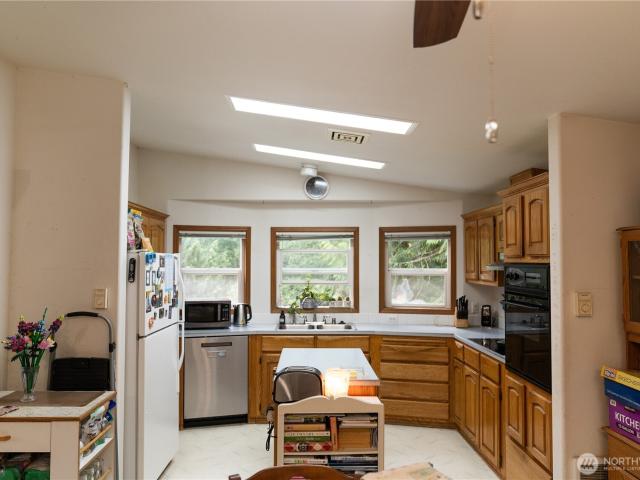 301 W Alder Drive