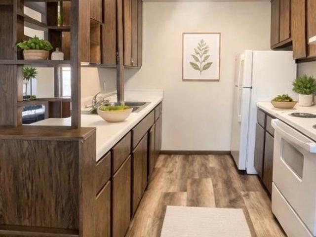 301 W Bert Street # 13