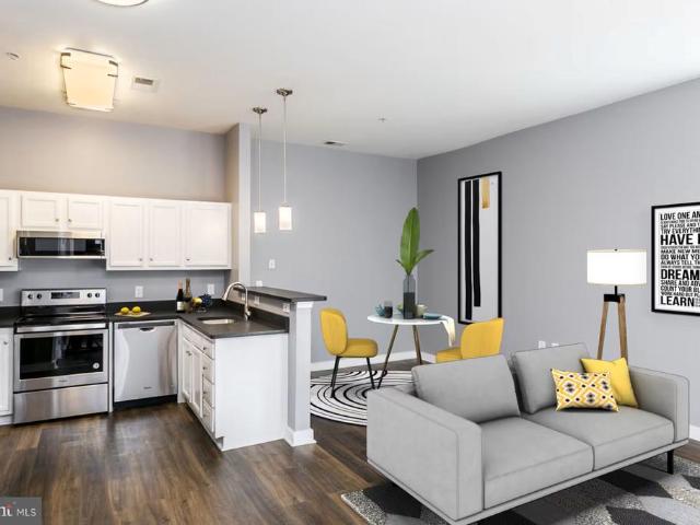 301 W Franklin Street # 303