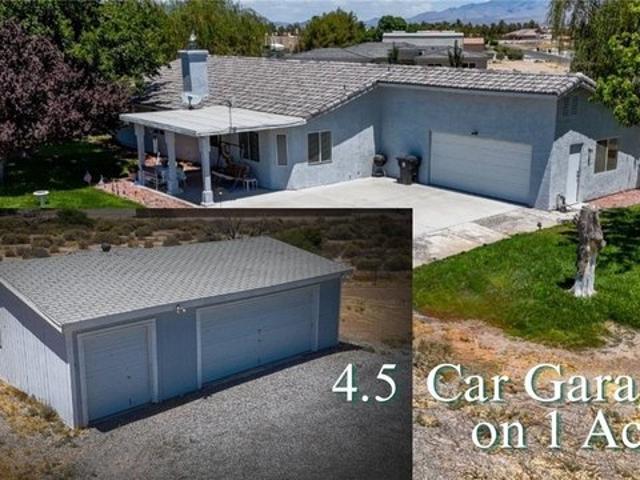 301 W Hickory St, Pahrump, NV 89048