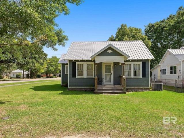 301 W Orange Ave, Foley, AL 36535
