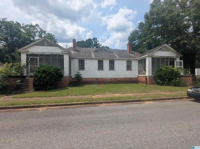301 W Parkway, Talladega, AL 35160
