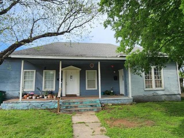 301 W Patterson St Unit 2, Eastland, TX 76448