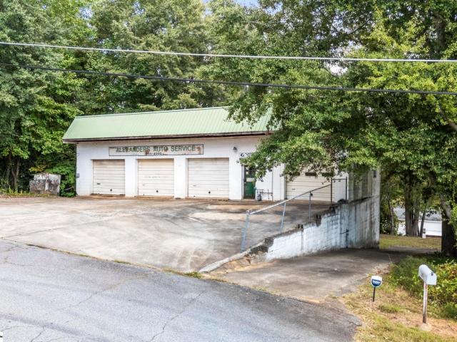 301 Washington Ave, Easley, SC 29640 | MLS #1569