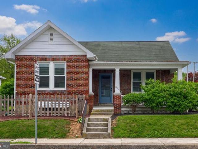 301 Washington Ave, Ephrata, PA 17522