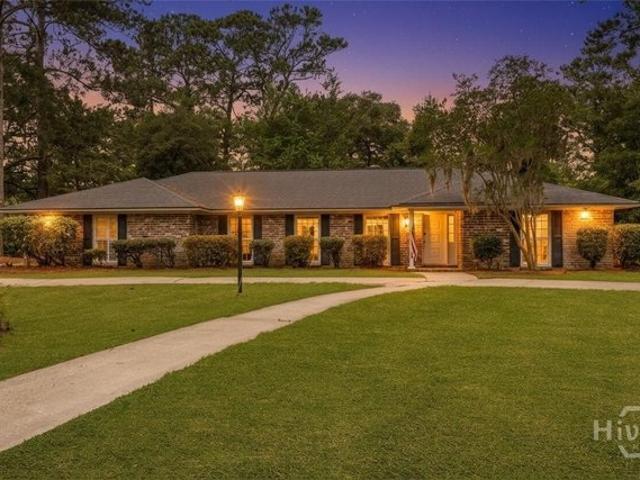 301 Wellington Rd, Savannah, GA 31410