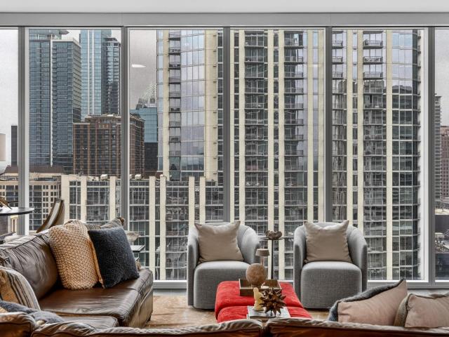 301 West Ave # 1804