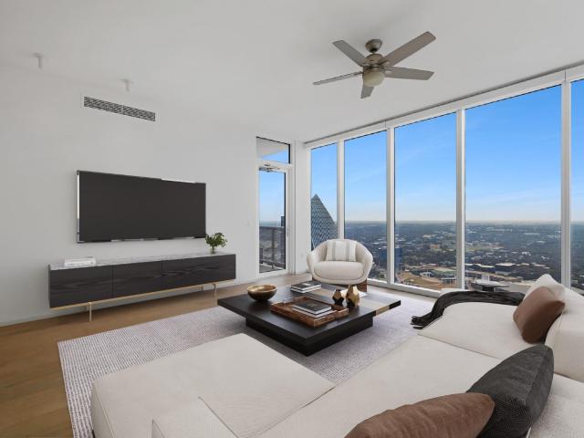 301 West Ave # 4607