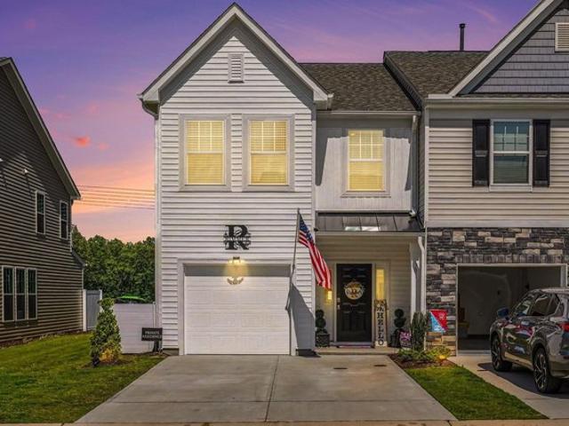 301 Whitley Ridge Dr, Clayton, NC 27527