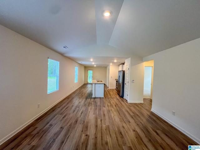 301 Willoughby Road
