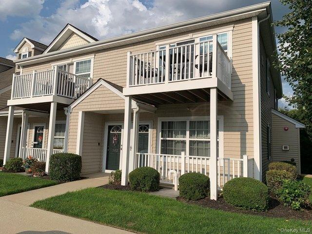 301 Willow Ln Valley Strm, Valley Stream, NY 11580