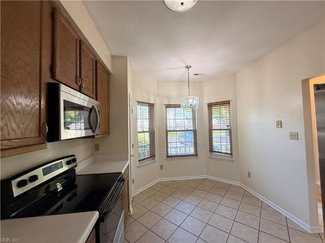 301 Wrought Iron BND