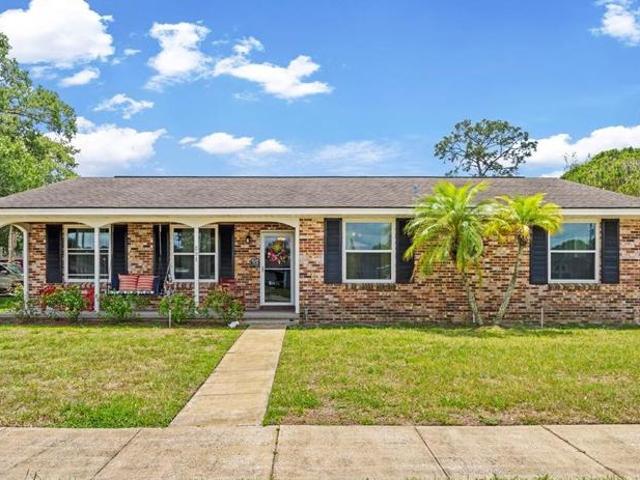 301 Tangerine Dr, Sanford, FL 32771
