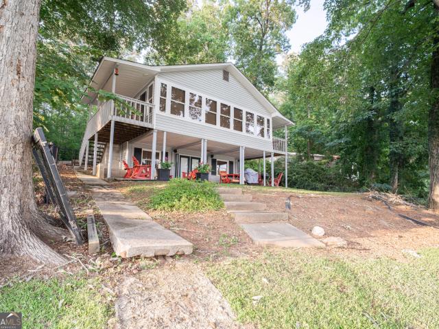 301 Thomas Drive