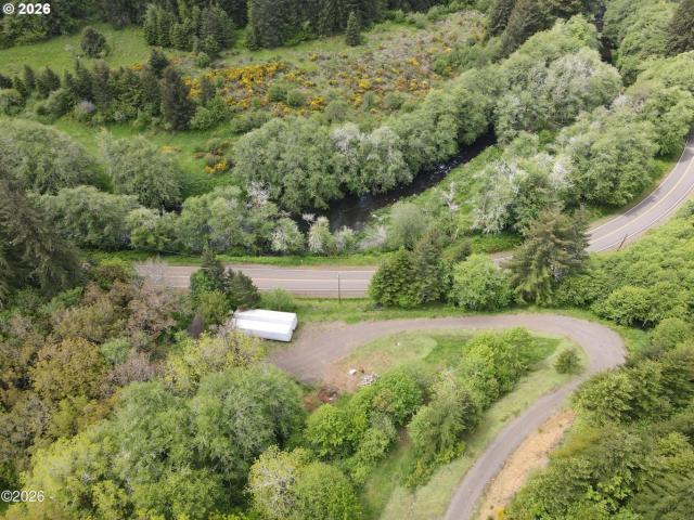 301 upper nestucca river rd