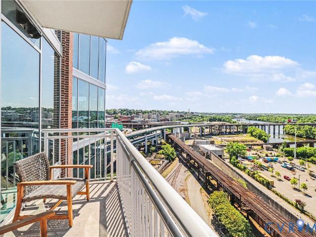 301 Virginia Street U1214