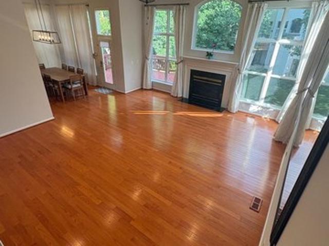 3024 Mainstone Dr, Fairfax, VA 22031