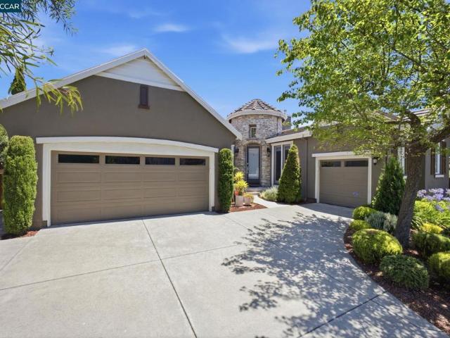 3024 Overlook Dr