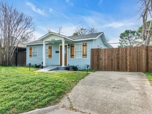 3024 Carnation Avenue