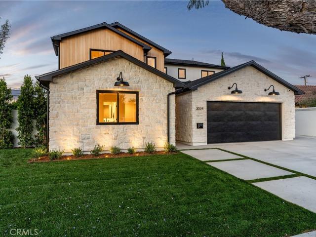 3024 Country Club