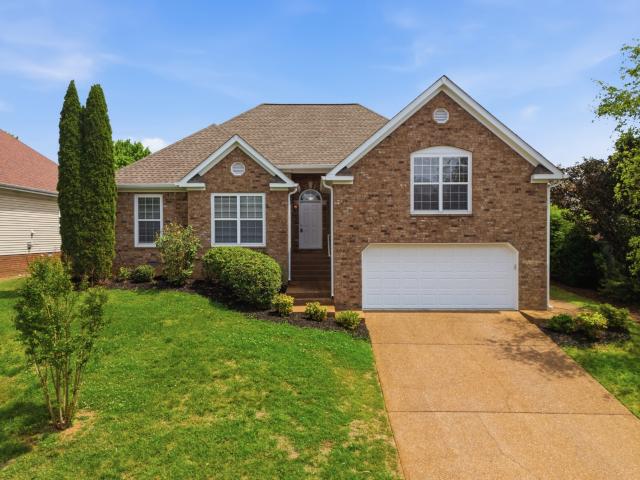 3024 Farmville Cir