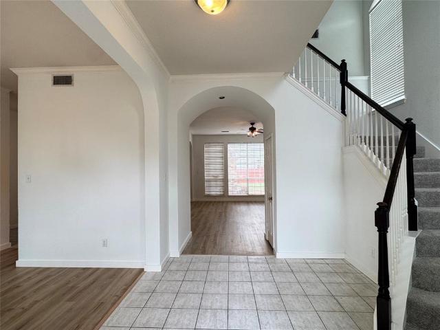 3024 Sawtooth Drive