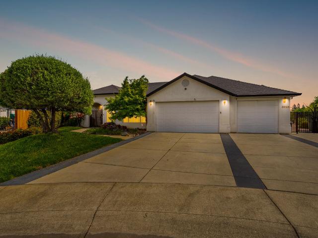 3025 Misty Glen Dr, Redding, CA 96001 | MLS #26 1668
