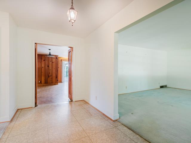3025 Breckenwood Drive