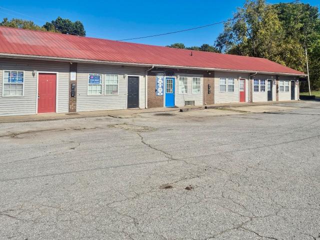 3025 Fort Campbell Blvd