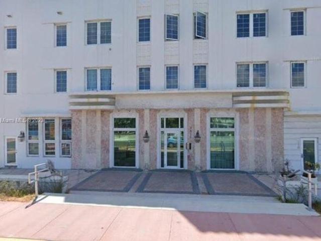 3025 Indian Creek Dr #106, Miami Beach, FL 33140