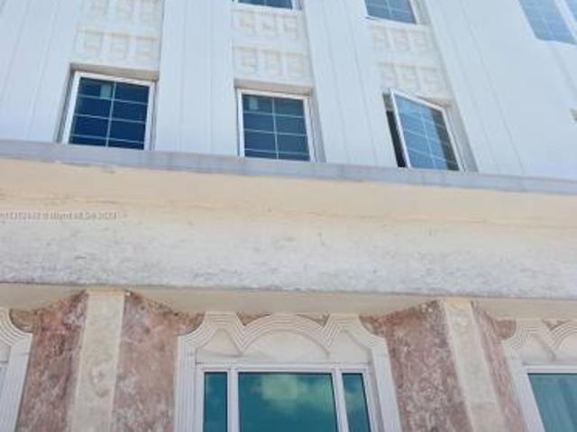 3025 Indian Creek Dr #320, Miami Beach, FL 33140