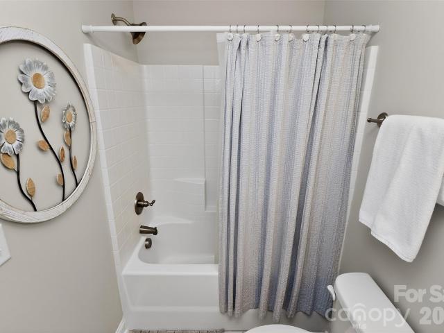 3025 Kinsley Ct, Fort Mill, SC 29707 | MLS #4370