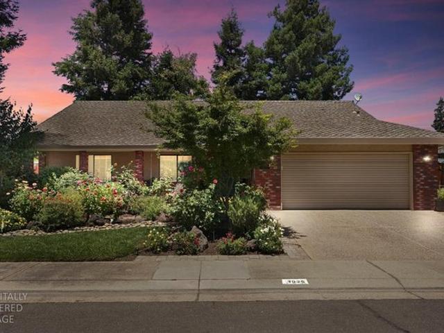 3025 Park Oak Dr, Lodi, CA 95242