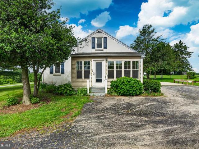 3025 Strasburg Road