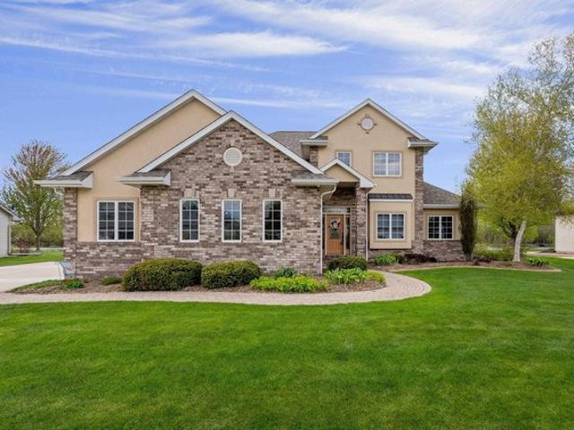 3025 White Birch St, Kaukauna, WI 54130